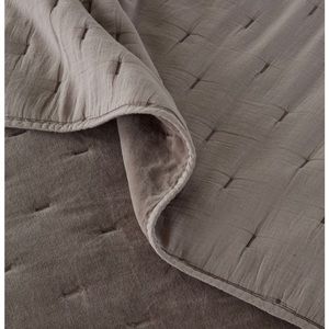 Nordstrom | Bedding | Nordstrom Velvet Dream Quilt Set | Poshmark